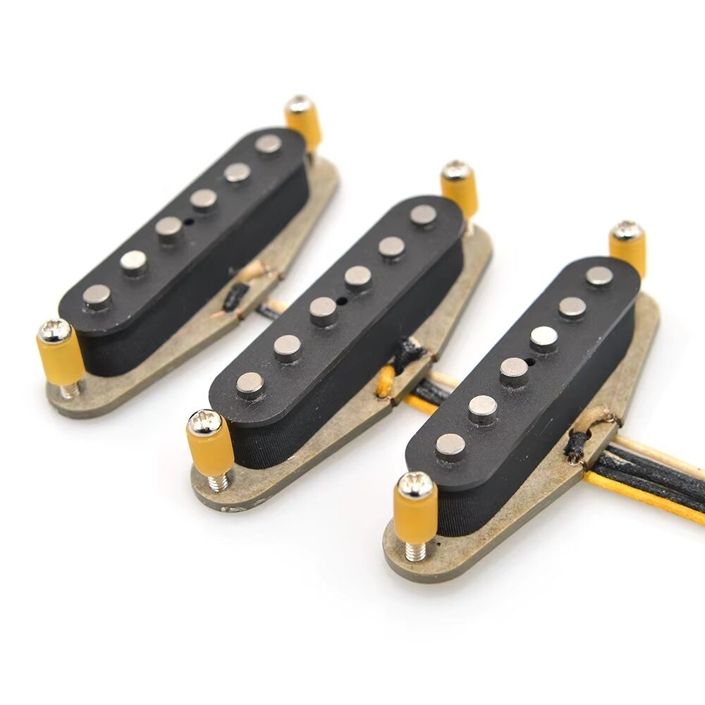 Комплект звукоснимателей SSS Parts Texas Special Classic Blues Vintage Yellow