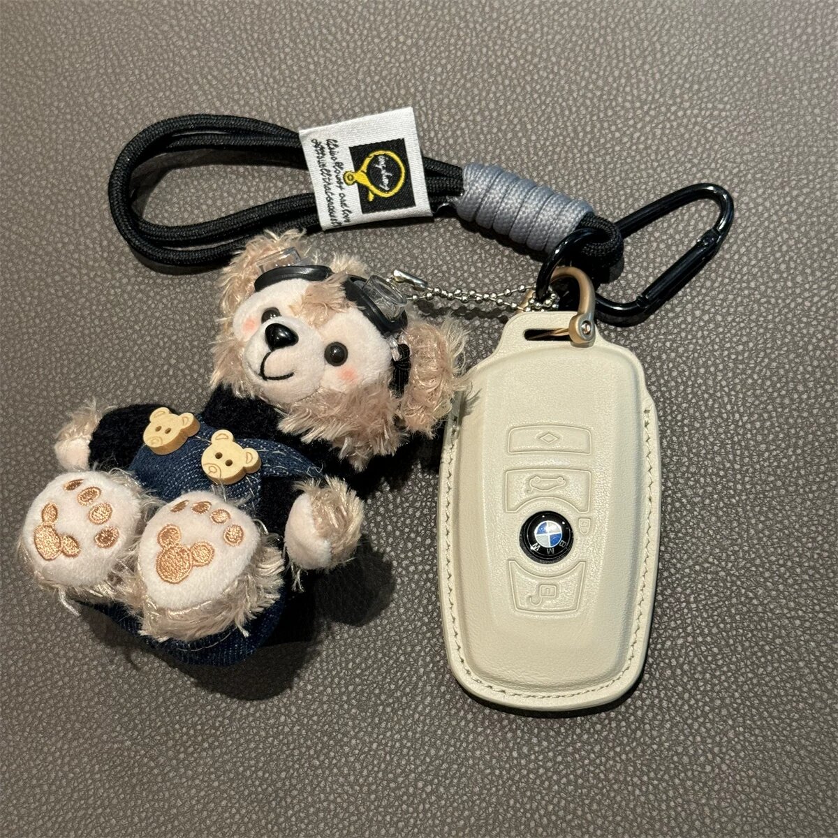 Натуральная кожа чехол для брелока BMW квадратная стилизация кремовый с темно-синим медвежьим дизайном подходит для 5