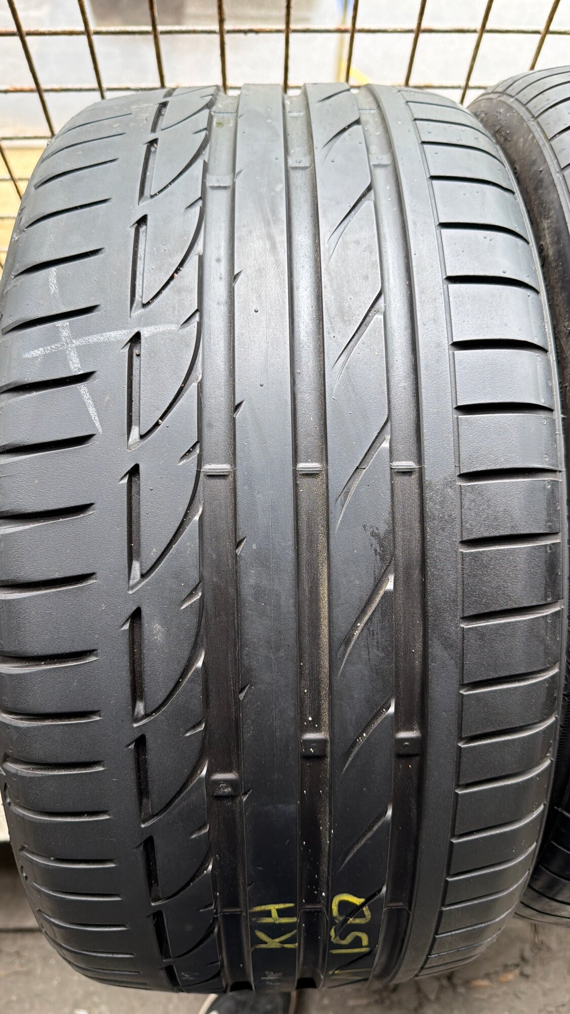 Bridgestone Potenza S001 255/35 R19 96Y
