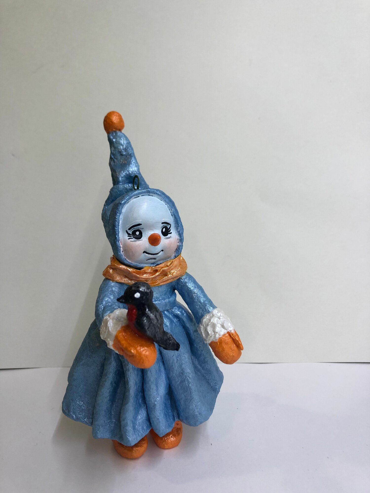 Ватная игрушка "Снеговичка" 17см