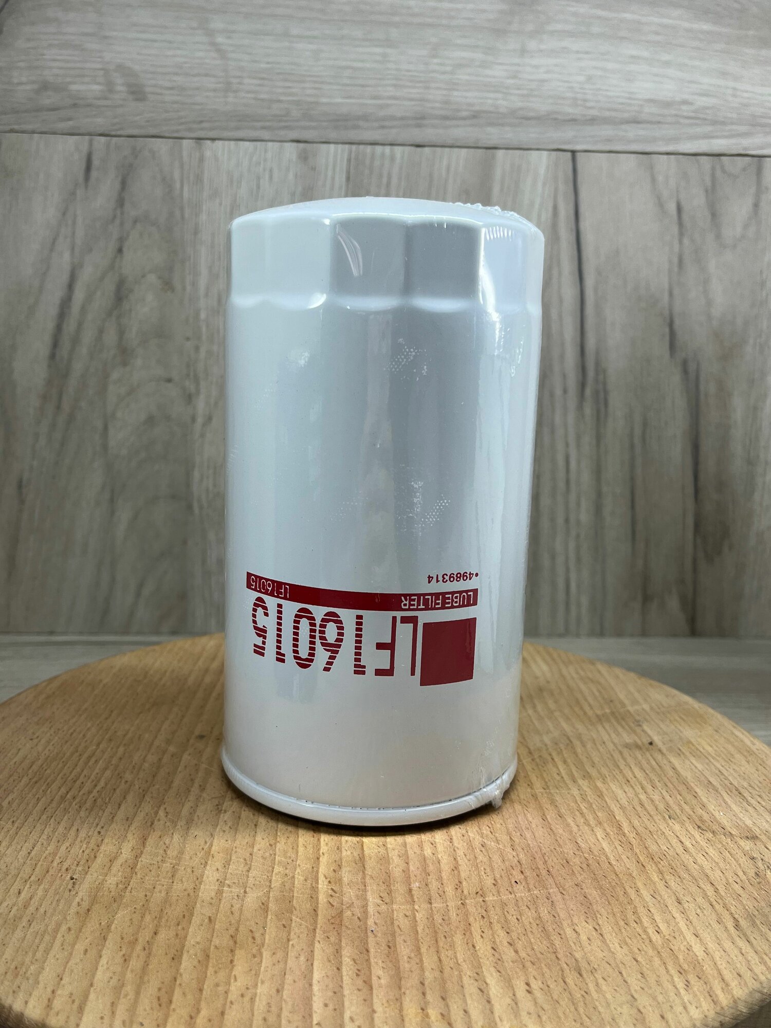 Фильтр масляный Cummins арт. LF16015