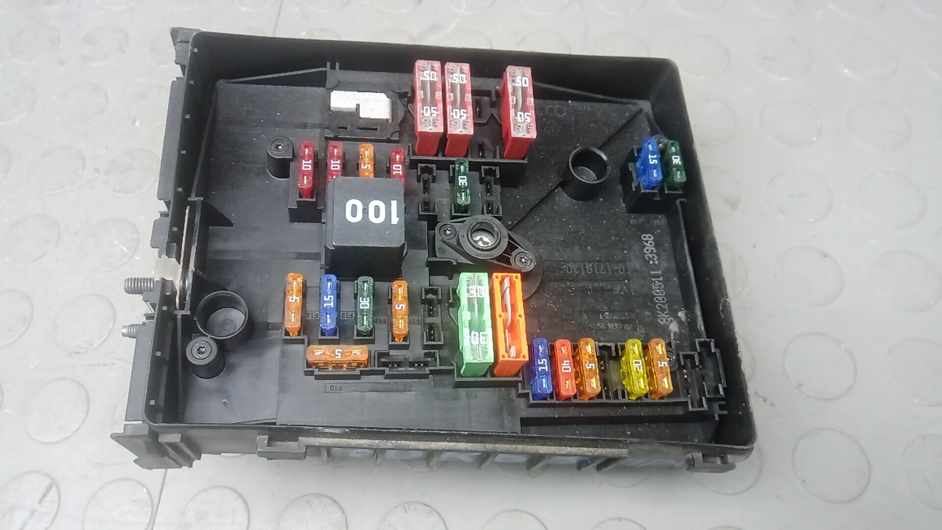 Блок предохранителей VOLKSWAGEN SCIROCCO 3RD, Номер 1K0937125D