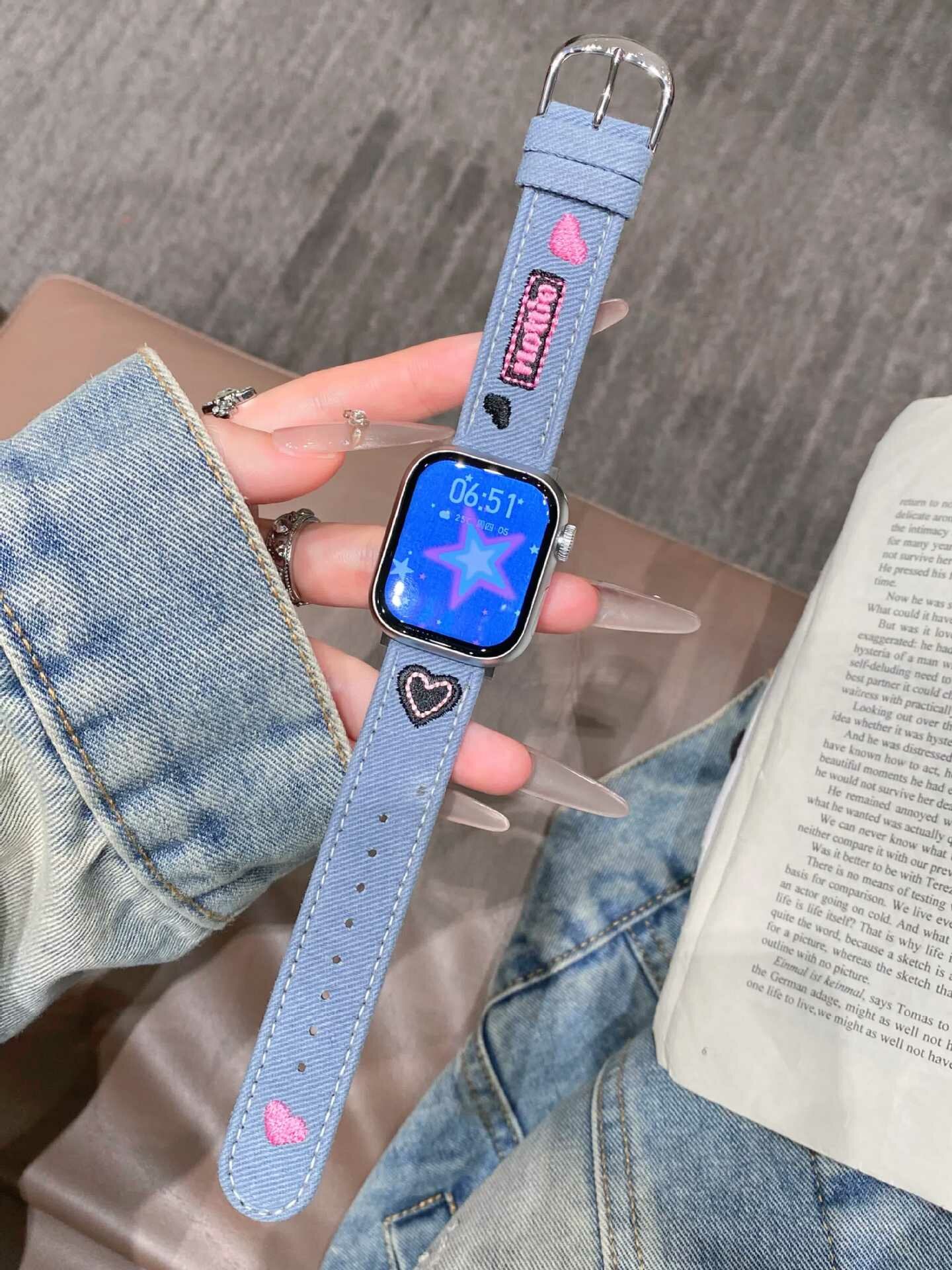 Ремешок Y2K, для Apple Watch, джинсовая кожа, вышивка, светло-джинсовый цвет