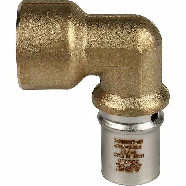 Уголок пресс APE 20x3/4" внутренняя резьба италия
