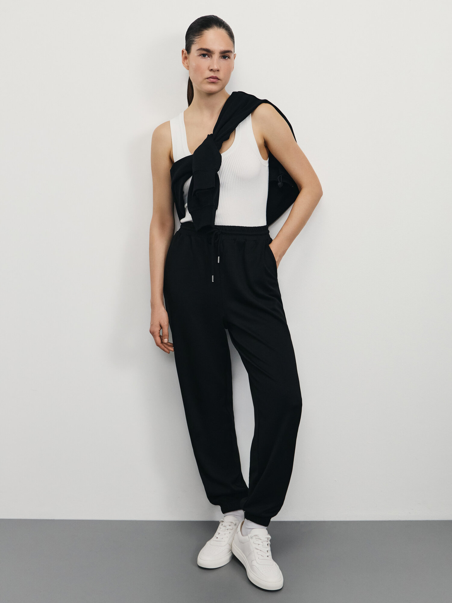 Брюки джоггеры