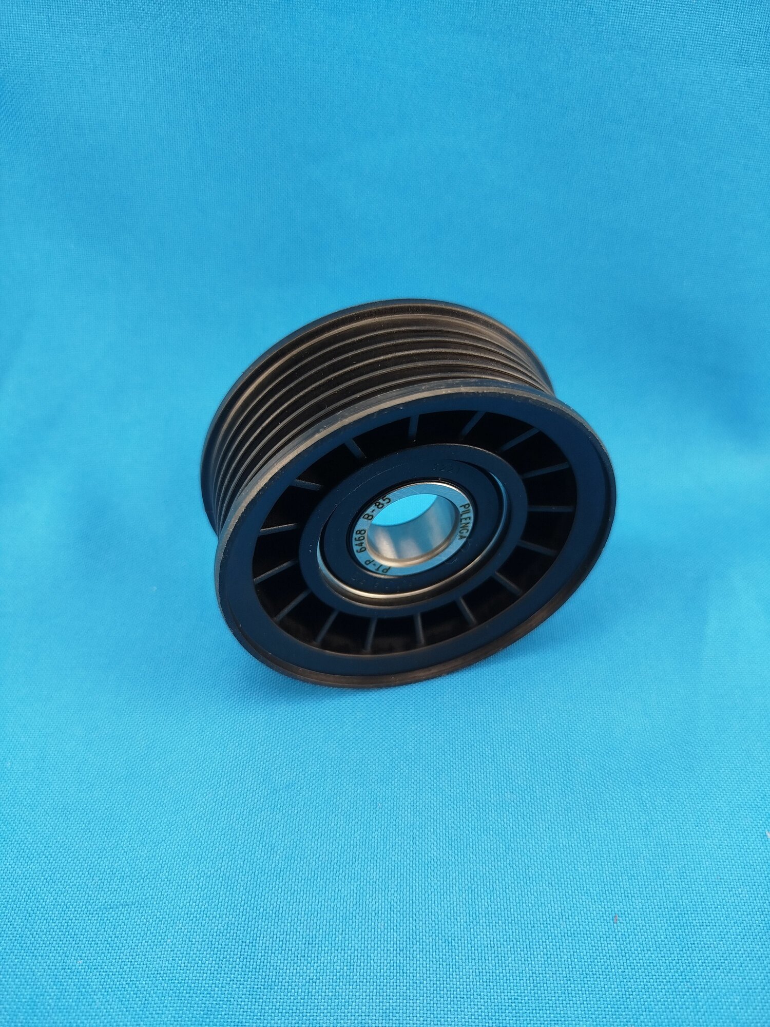 Ролик натяжителя приводного ремня "PILENGA" для автомобилей Ford Focus 03->11, C-Max 07->10