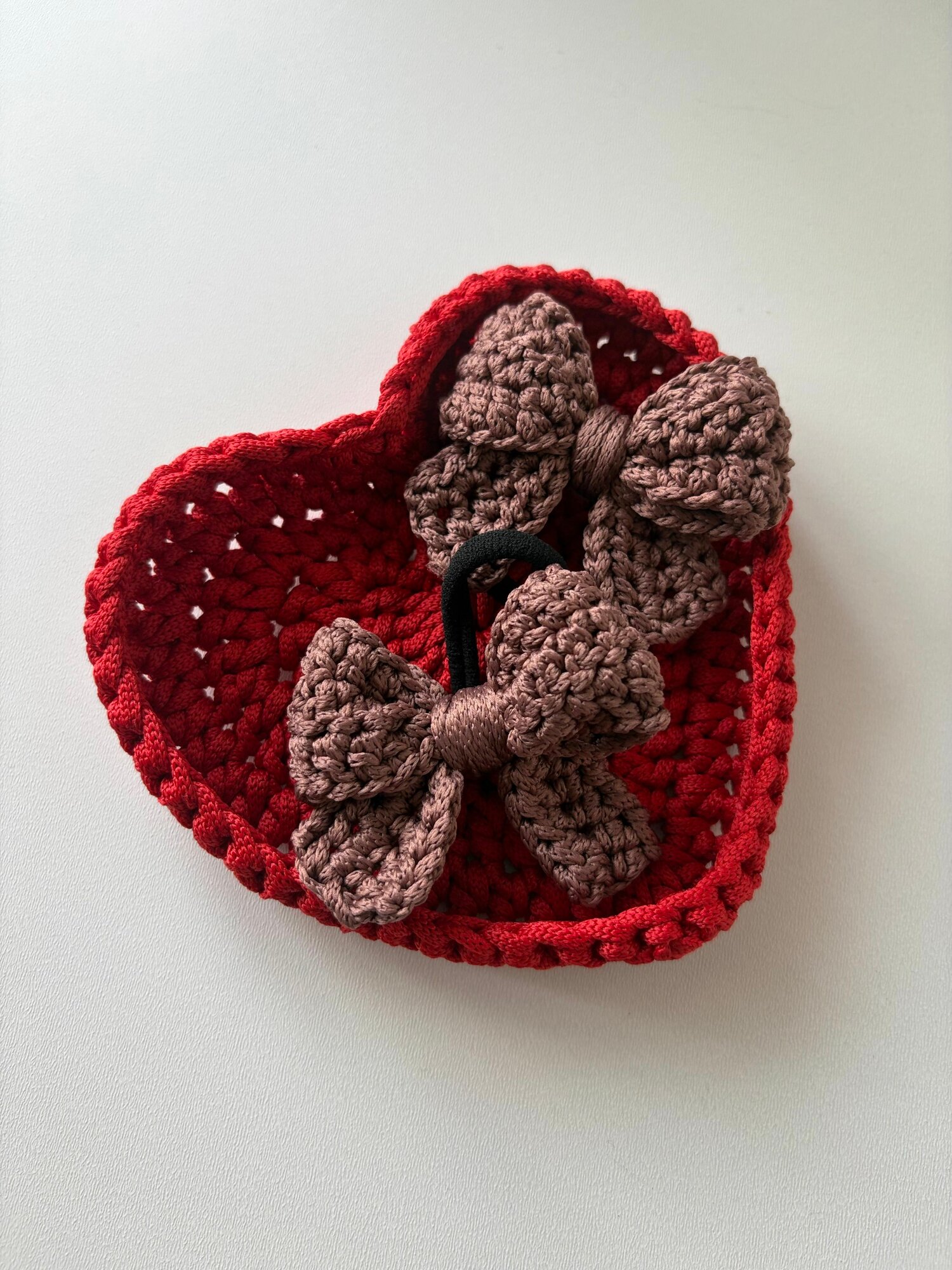 Резинка для волос с вязаным бантом ручной работы, розовый бантик