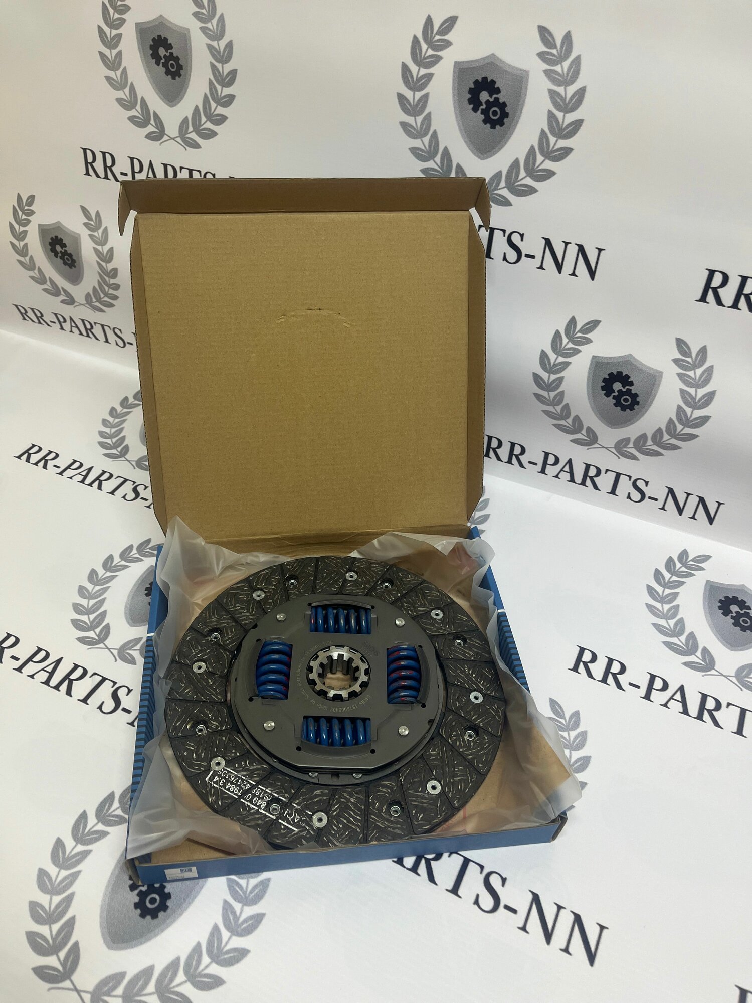 Диск сцепления ведомый сакс для дв. -405, 406, У-З-4216 Г-ель-3302, Б-нес, С-оль, В-га арт. 1878005402