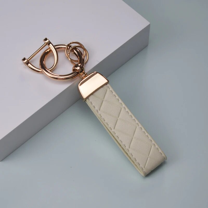 Для Hyundai Creta Ix35 Ix45 I10 I30 I40 Tucson Santa Fe Rena Sonata Elantra 4 white keychain 1