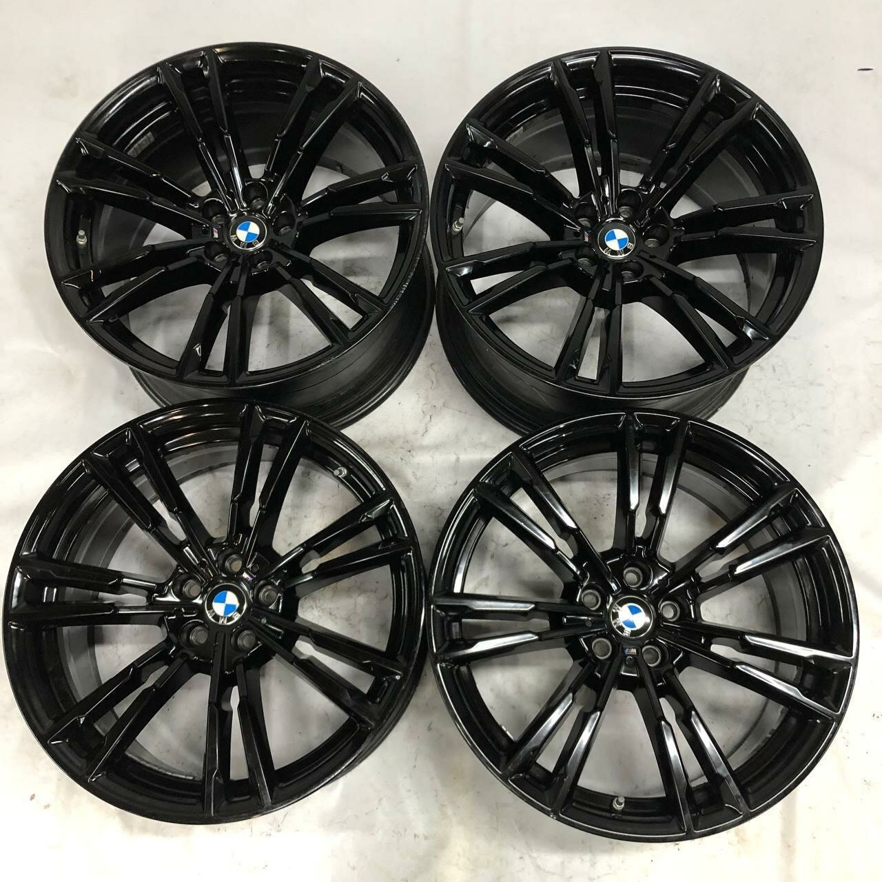 Колесные диски BMW 20x10.5 PCD 5x112 D66.6 ET28 (оригинал)