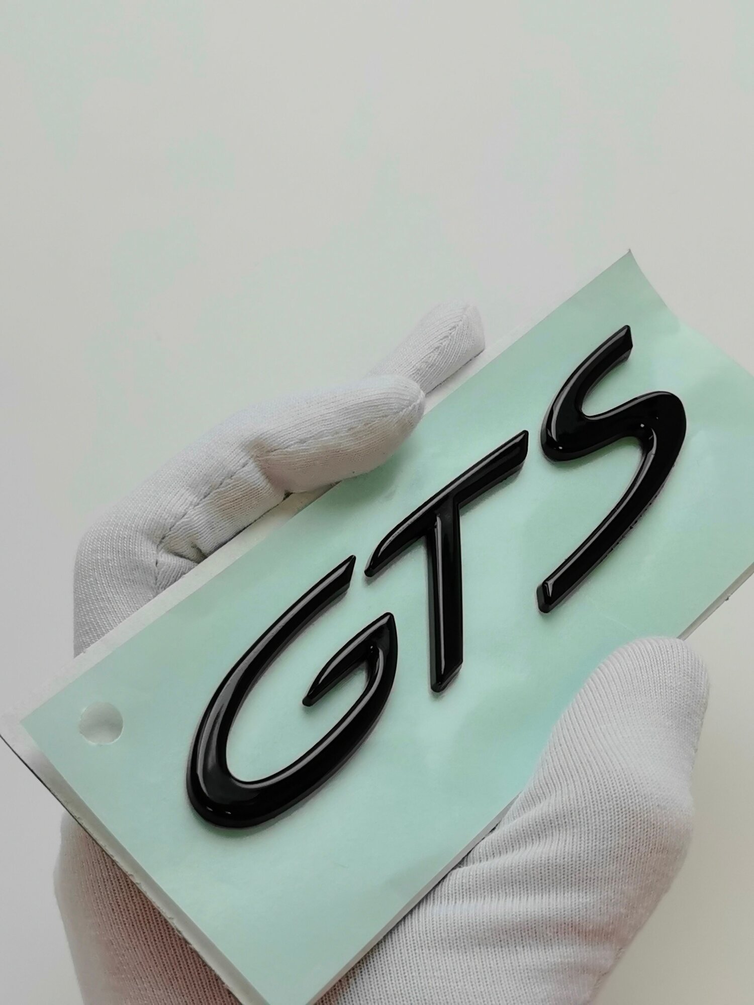 Надпись GTS 107*29 мм эмблема шильдик Porsche Порш значок на автомобиль