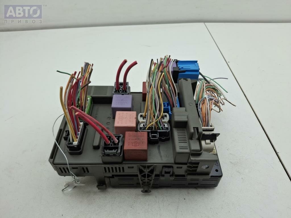 Блок предохранителей Renault Laguna 2 (2001-2007)