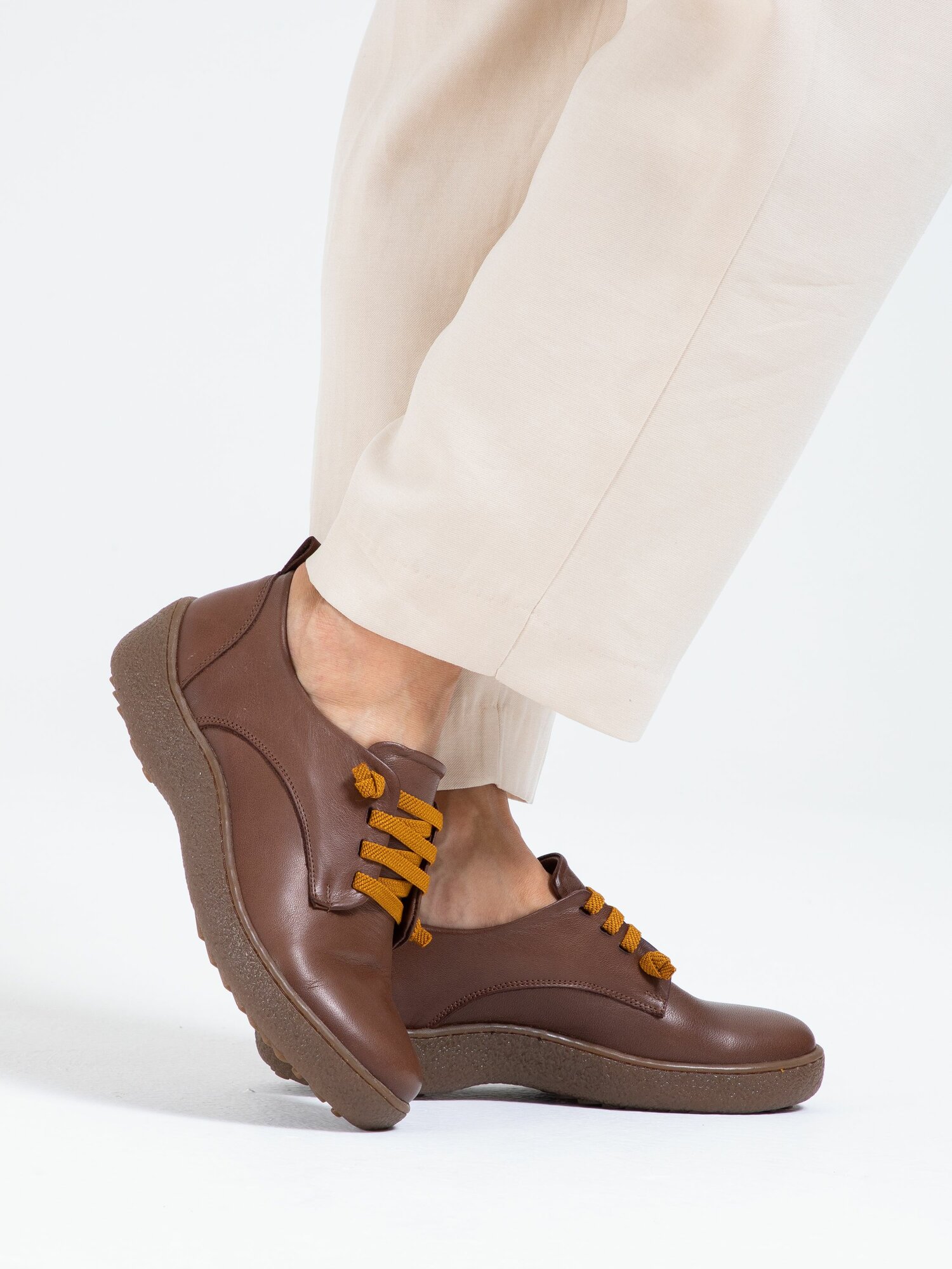 Полуботинки