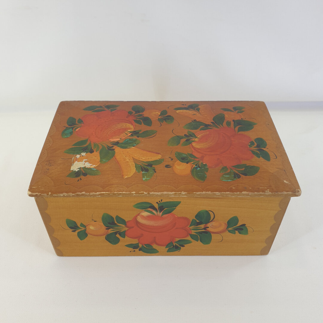 Шкатулка 19х12 см, деревянная, роспись, внутри есть разрисовки. Винтаж, СССР.