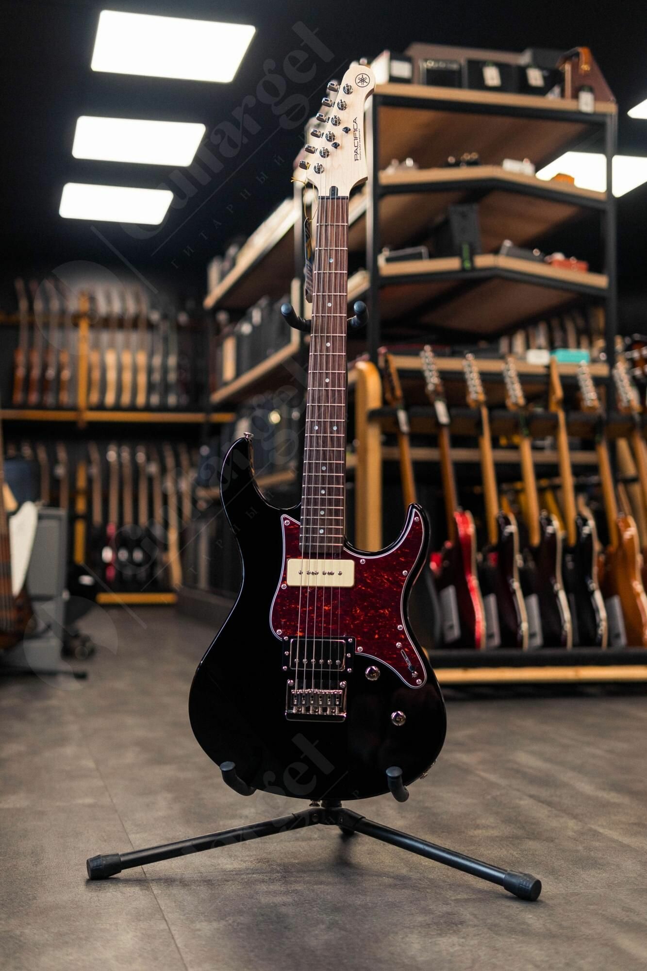 Электрогитара Yamaha Pacifica 311H BL