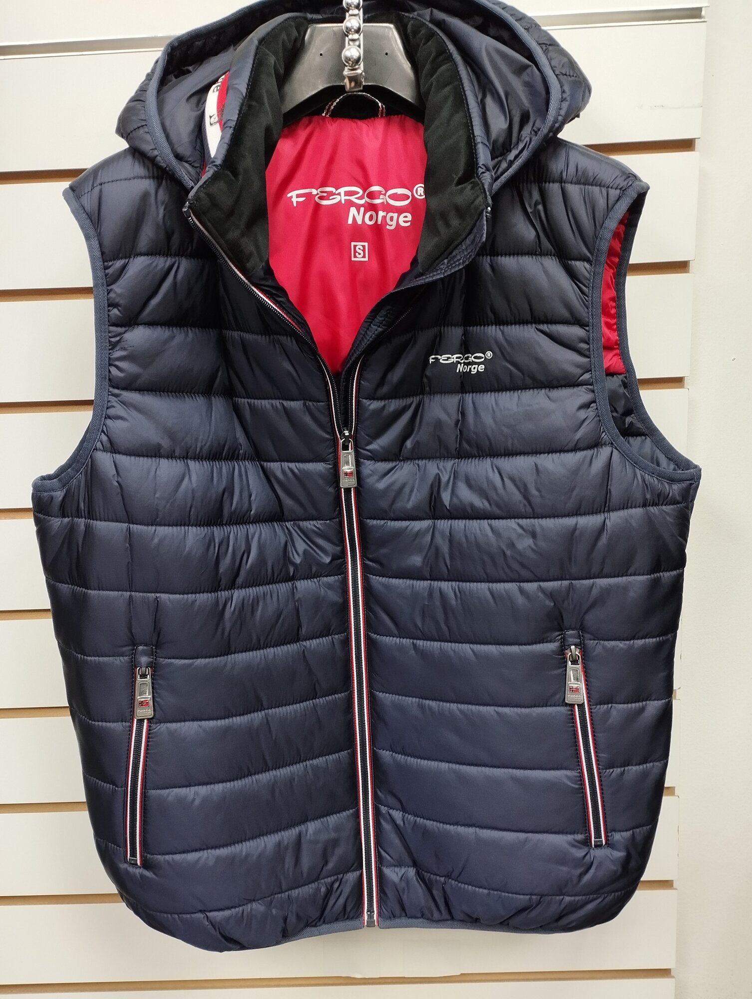 Жилет жилет