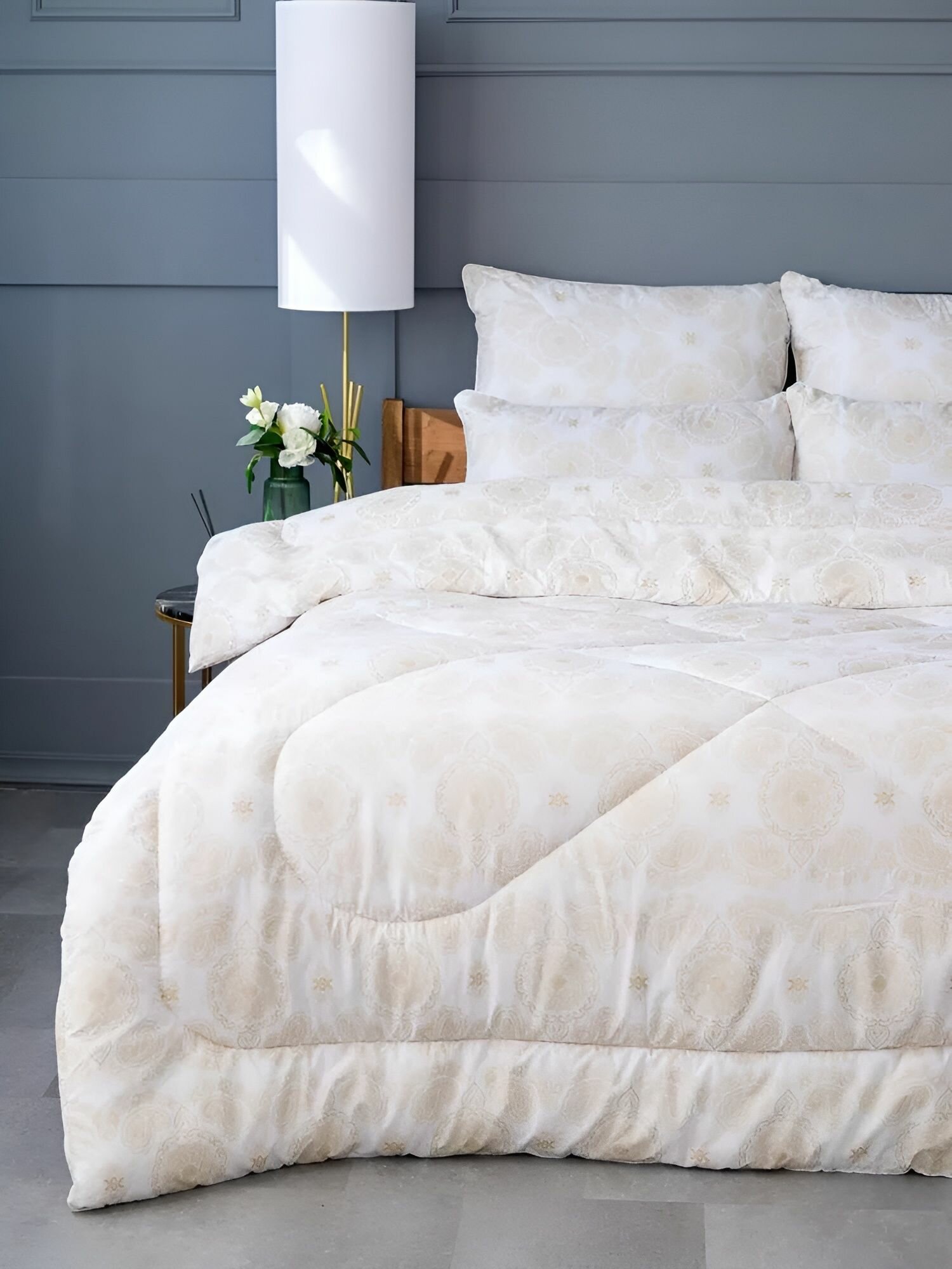 Одеяло Евро 2 Спальное Для Сна На Кровати И Диване. Большое Мягкое Теплое. Всесезонное. Домой, В Квартиру, На Дачу Для Детей И Взрослых. Лебяжий Пух. Золотистый. 175x210 См