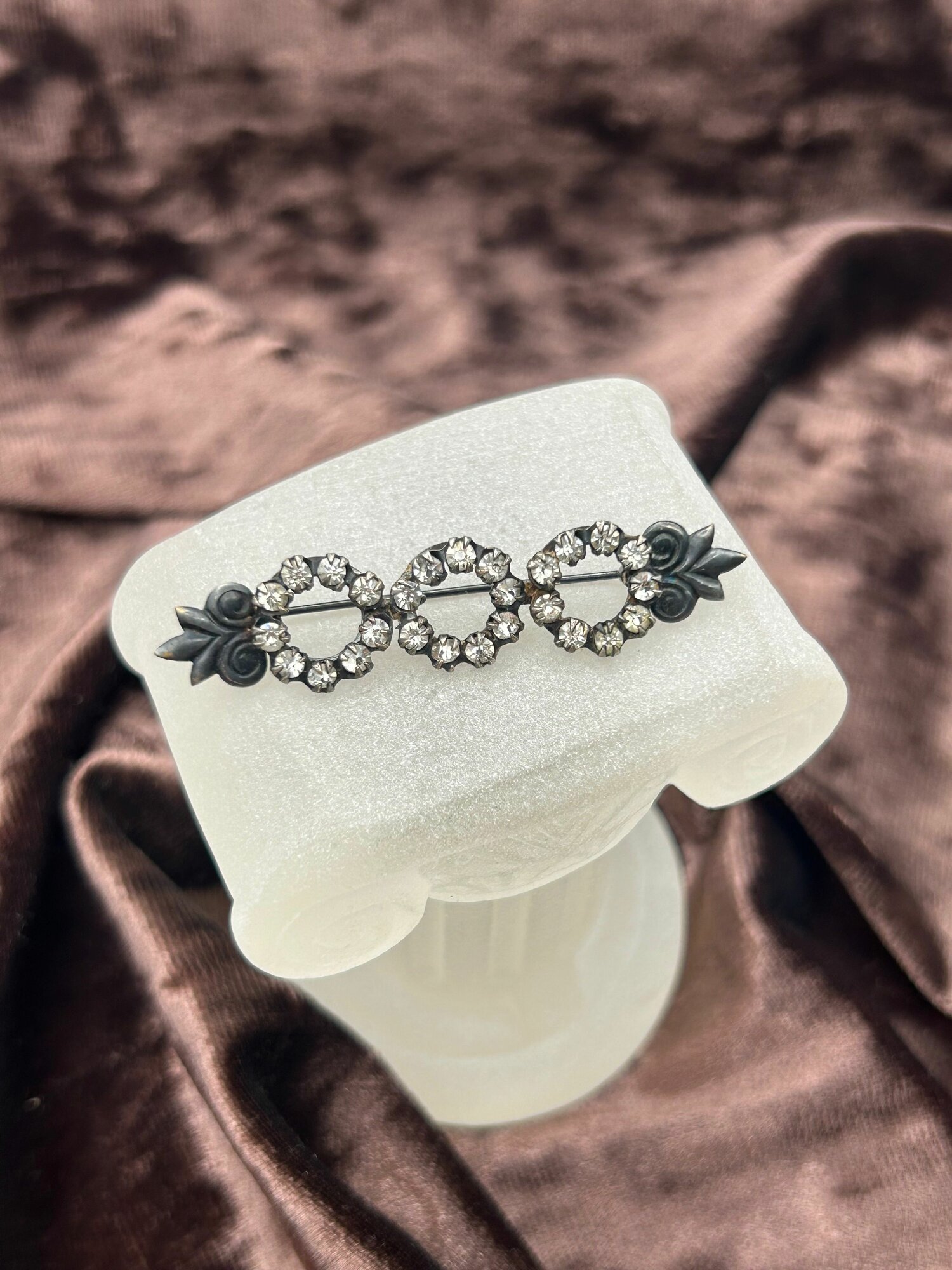 Винтажная мельхиоровая брошь, клеймо ЛЮМ