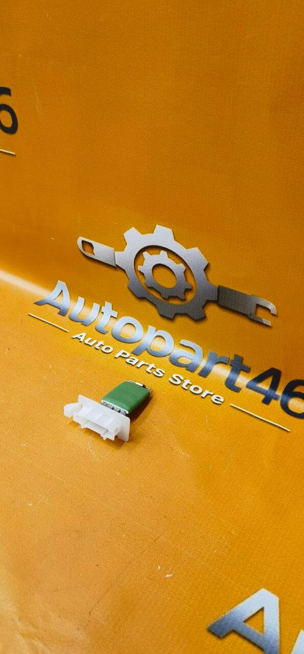 Резистор печки лада-Ларгус, Рено Логан 1 сандеро 1 Sandero 1 Logan 1 Largus резистор печки Sandero 1 Logan 1 Largus