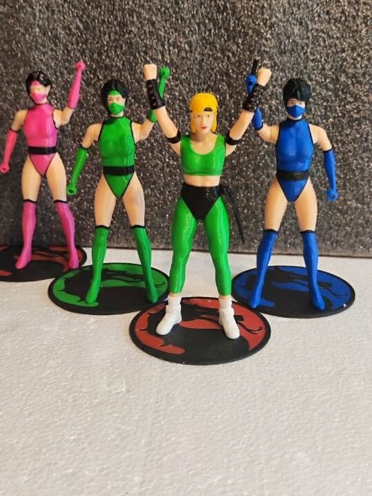 Подвижная фигурка "Соня" Mortal Kombat, пластик, цветная