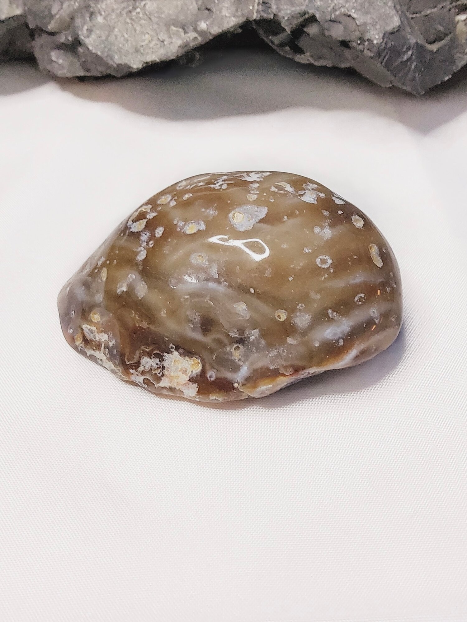 Агат жеода с водой 77 гр натуральный камень талисман