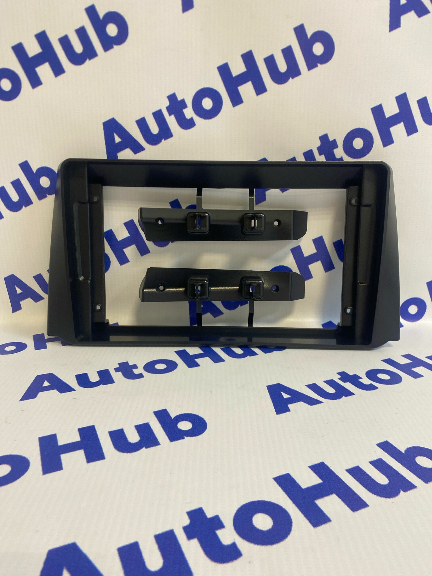 Переходная рамка для магнитолы 2016+ UAZ PATRIOT (Цвет: черный, 9 дюймов)