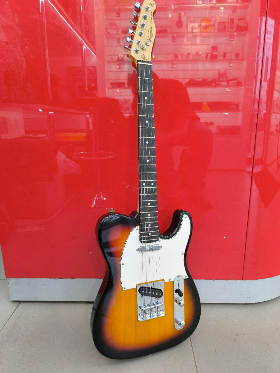 Электрогитара Harley Benton "TE-20", с звукоснимателями, для игры