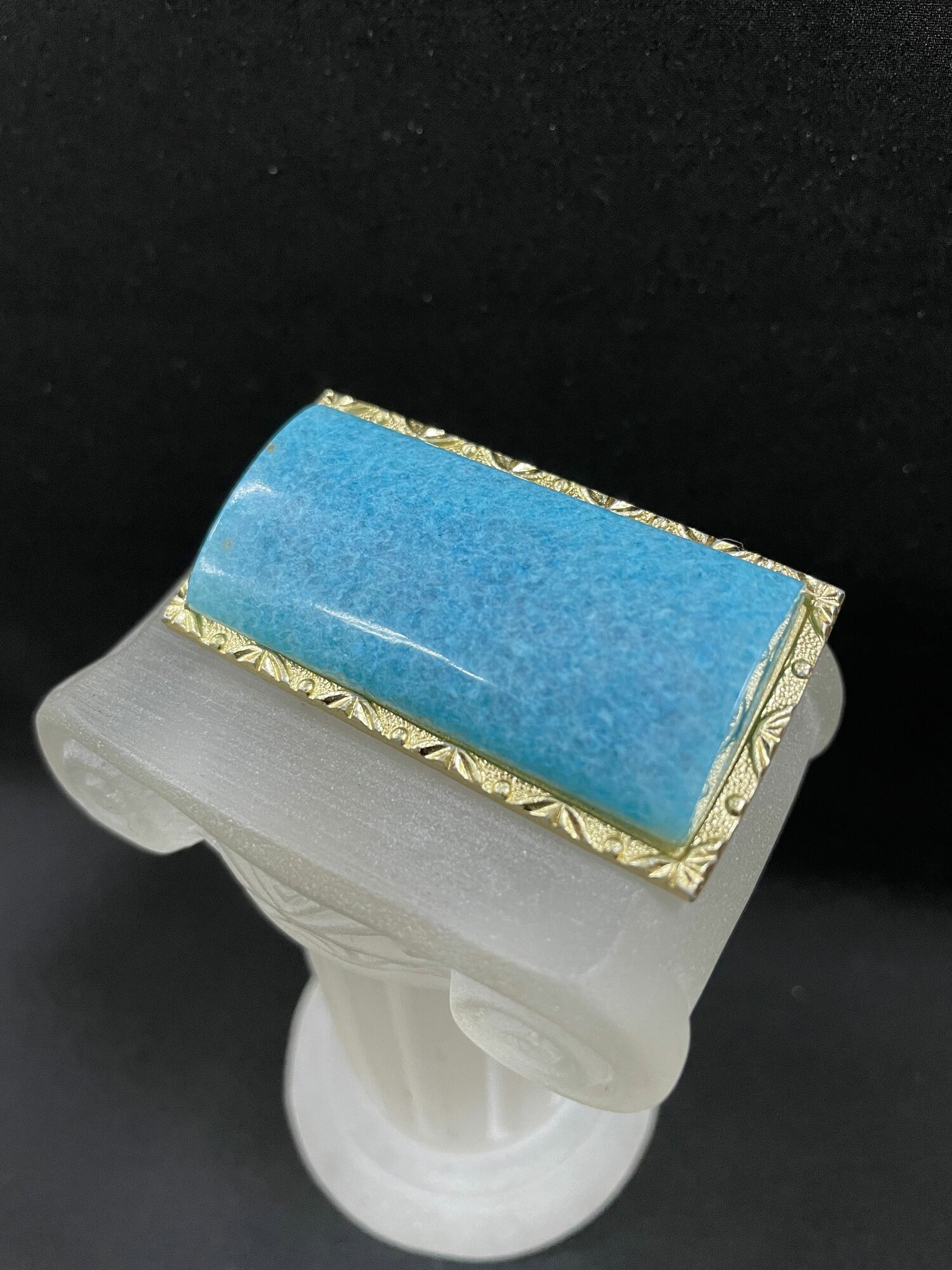 Советская винтажная брошь пластиковая под бирюзу, сделано в СССР