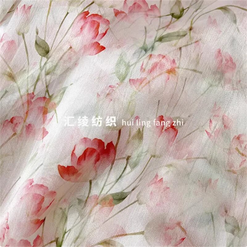 Розовая шифоновая ткань из вискозы/полиэстера