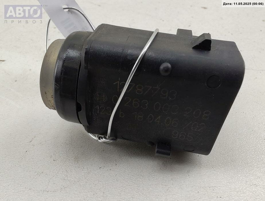 Датчик парковки (парктроник) передний Opel Zafira B (2004-2014)