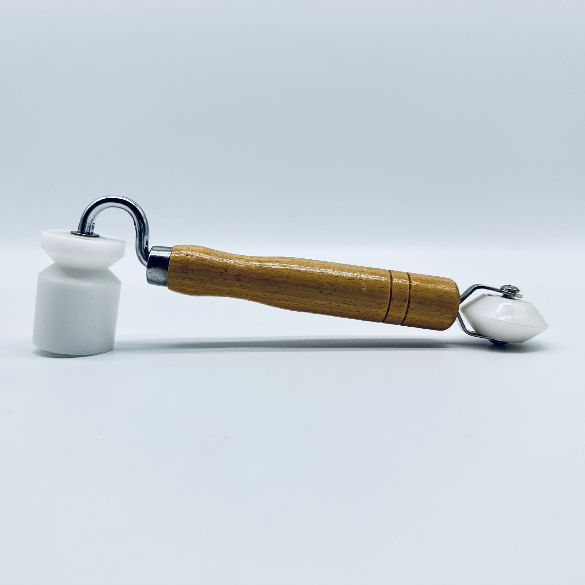 Держатель для поклейки обоев