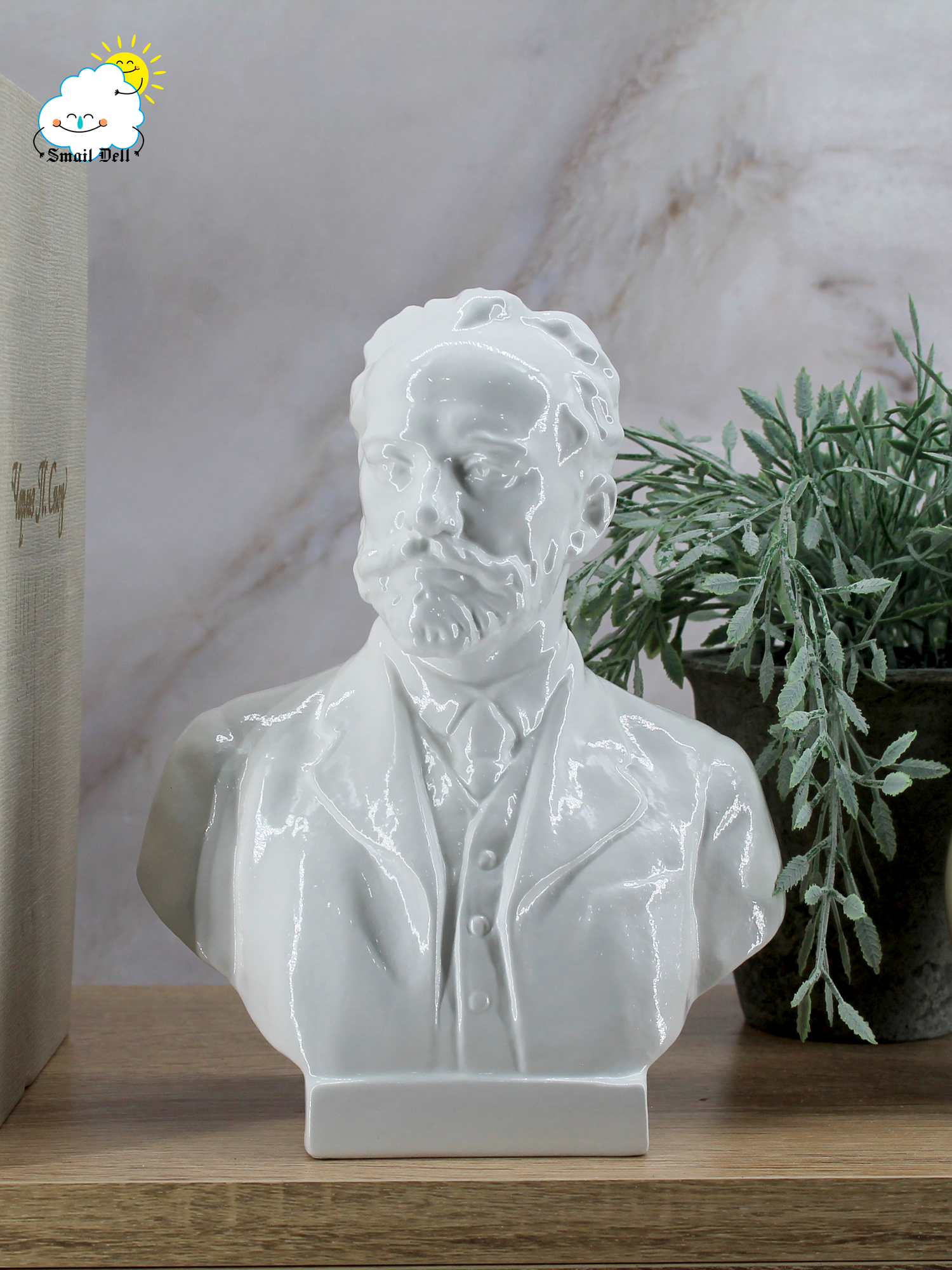 Статуэтка бюст П. И. Чайковский , 17 см , гипс , цвет белый глянец