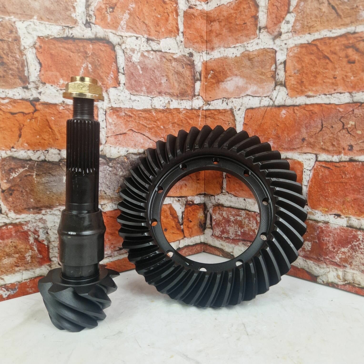 Главная пара моста 3302-402, 406 (8*41 зуб) толстая (мелкий шлиц) арт.3302-2402165-30