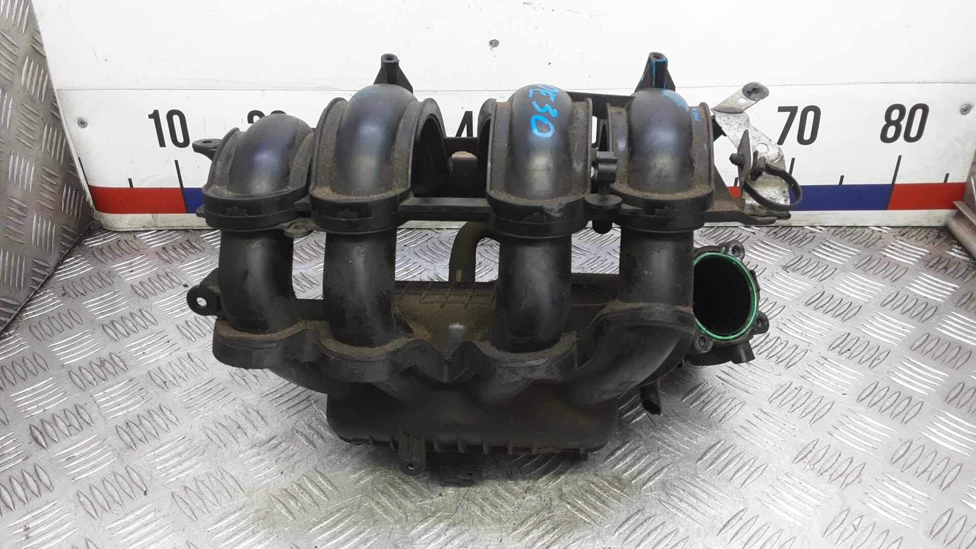 Впускной коллектор бензиновый FORD FOCUS 2, Номер 1807950