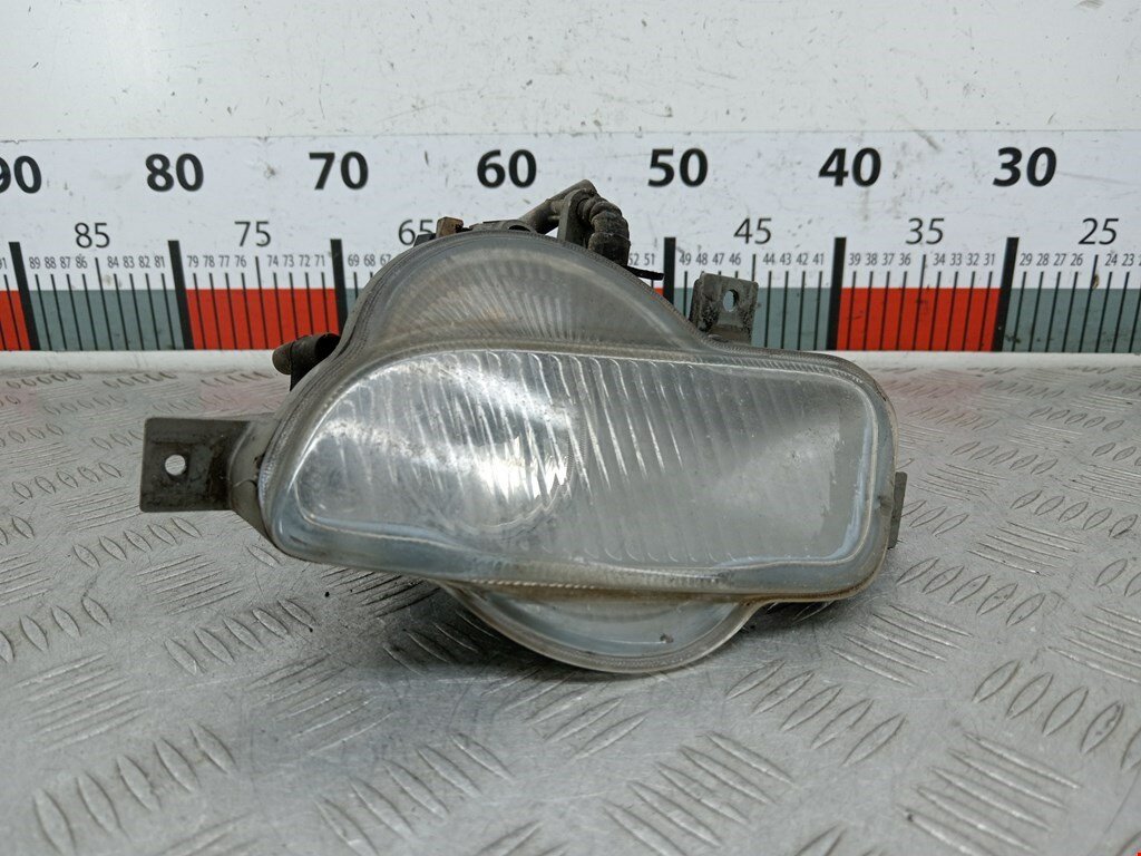 Фара противотуманная левая Volvo V70 2 8620228 арт. 2232128