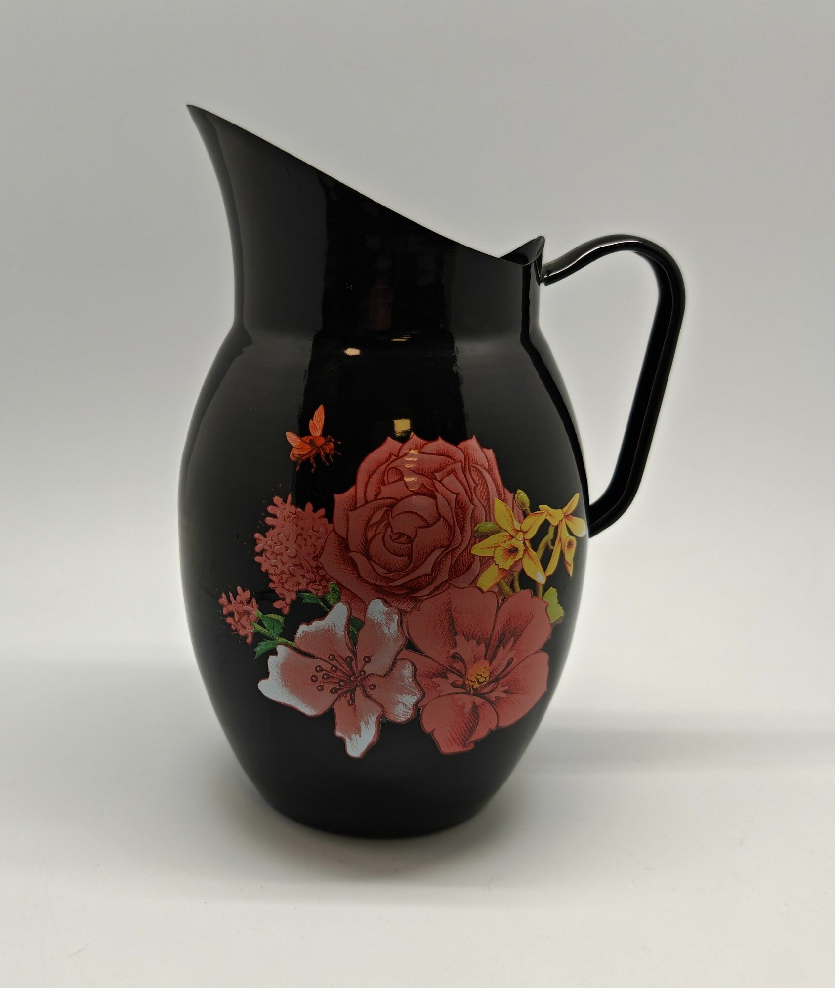 Кувшин , металл/эмаль, универсальный, объем 2,8 л, черный с розовым принтом