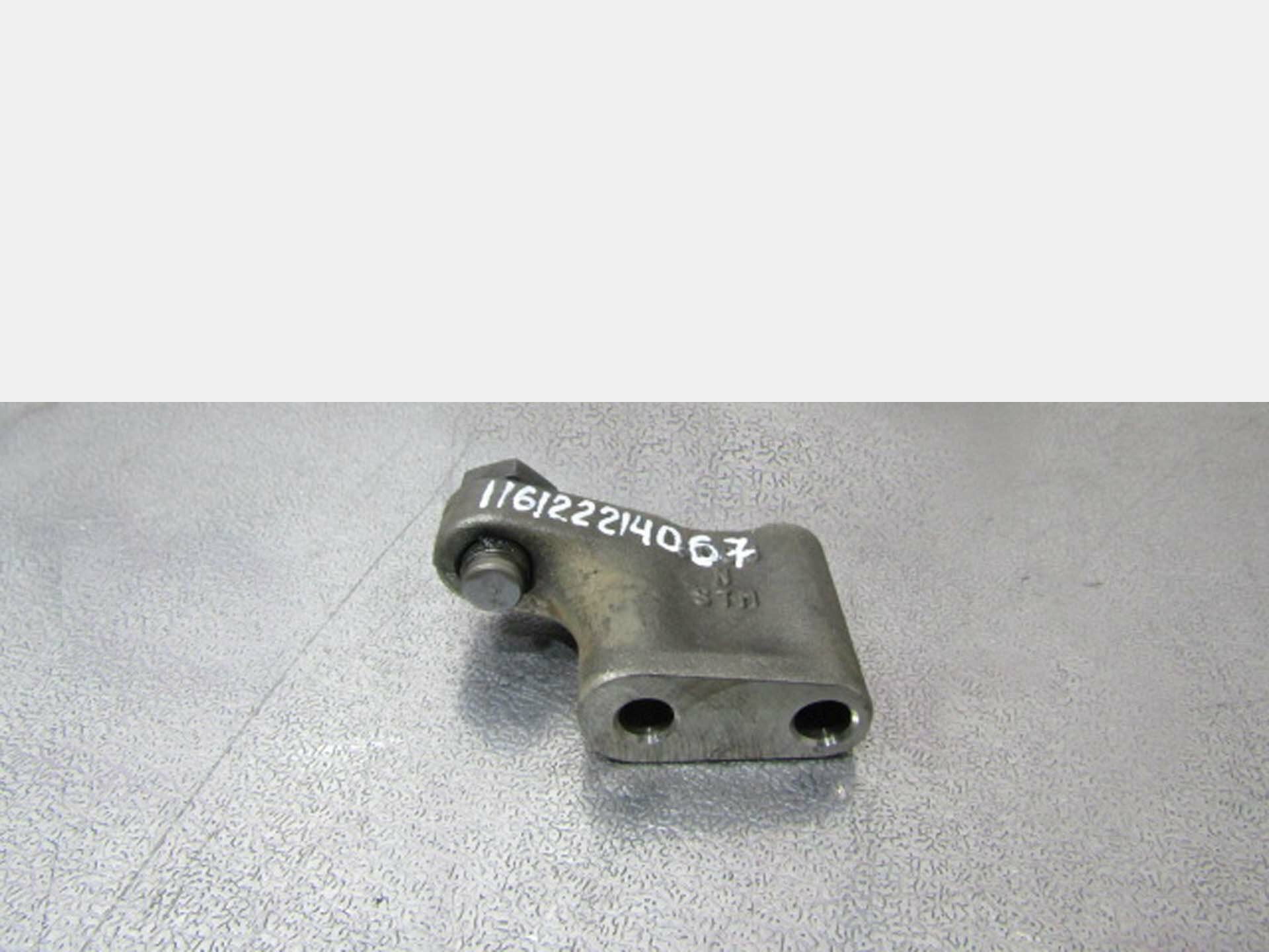 Опора коромысел двигателя D2066 MAN TGA, TGS, TGX