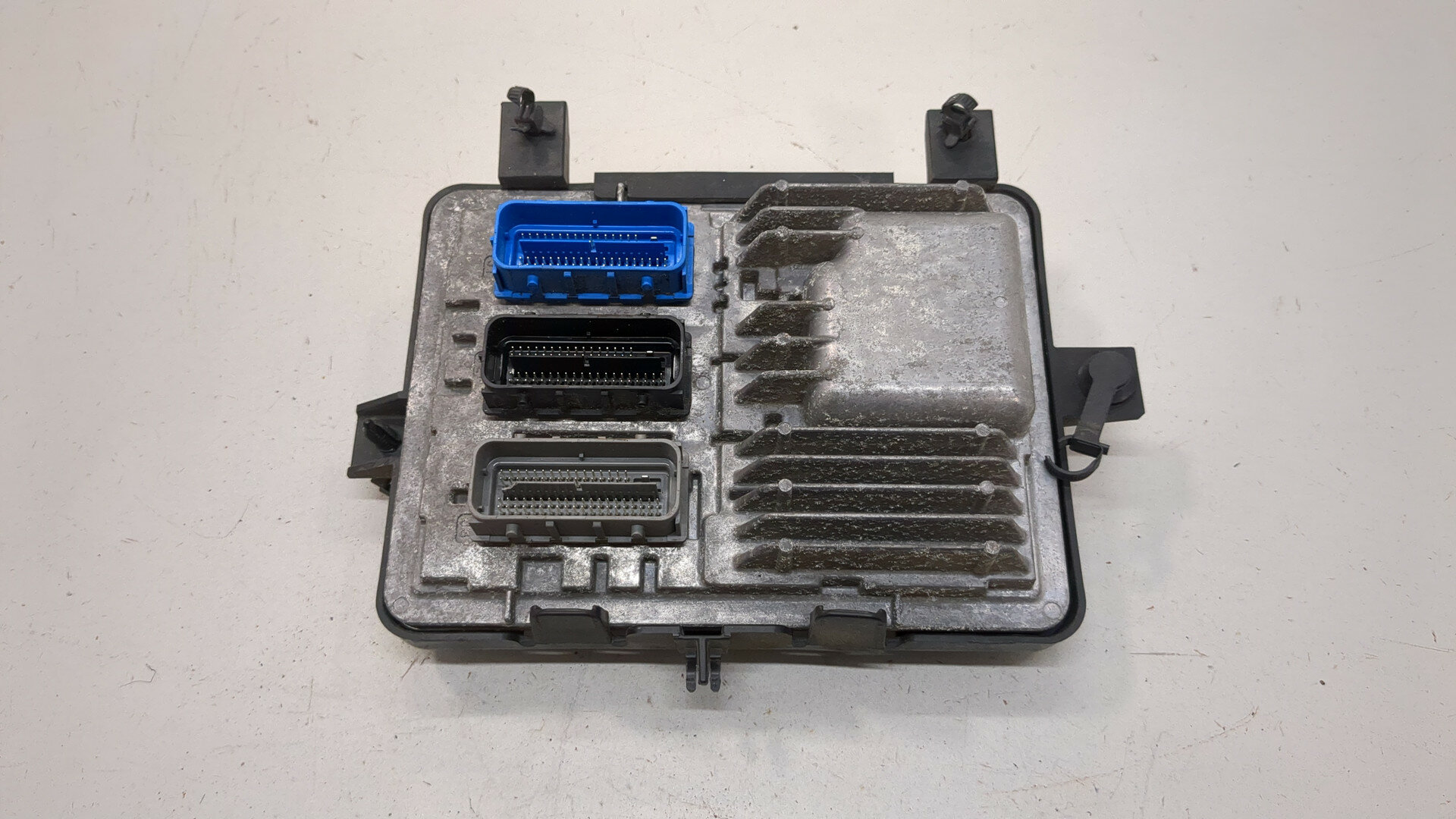 Блок управления двигателем Chevrolet Equinox Б/У