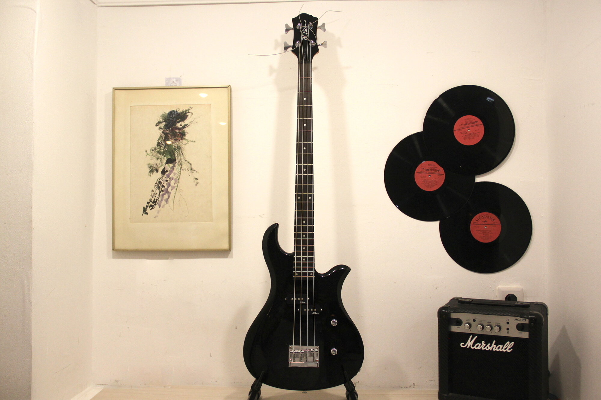 Бас-гитара BC Rich Eagle (1)