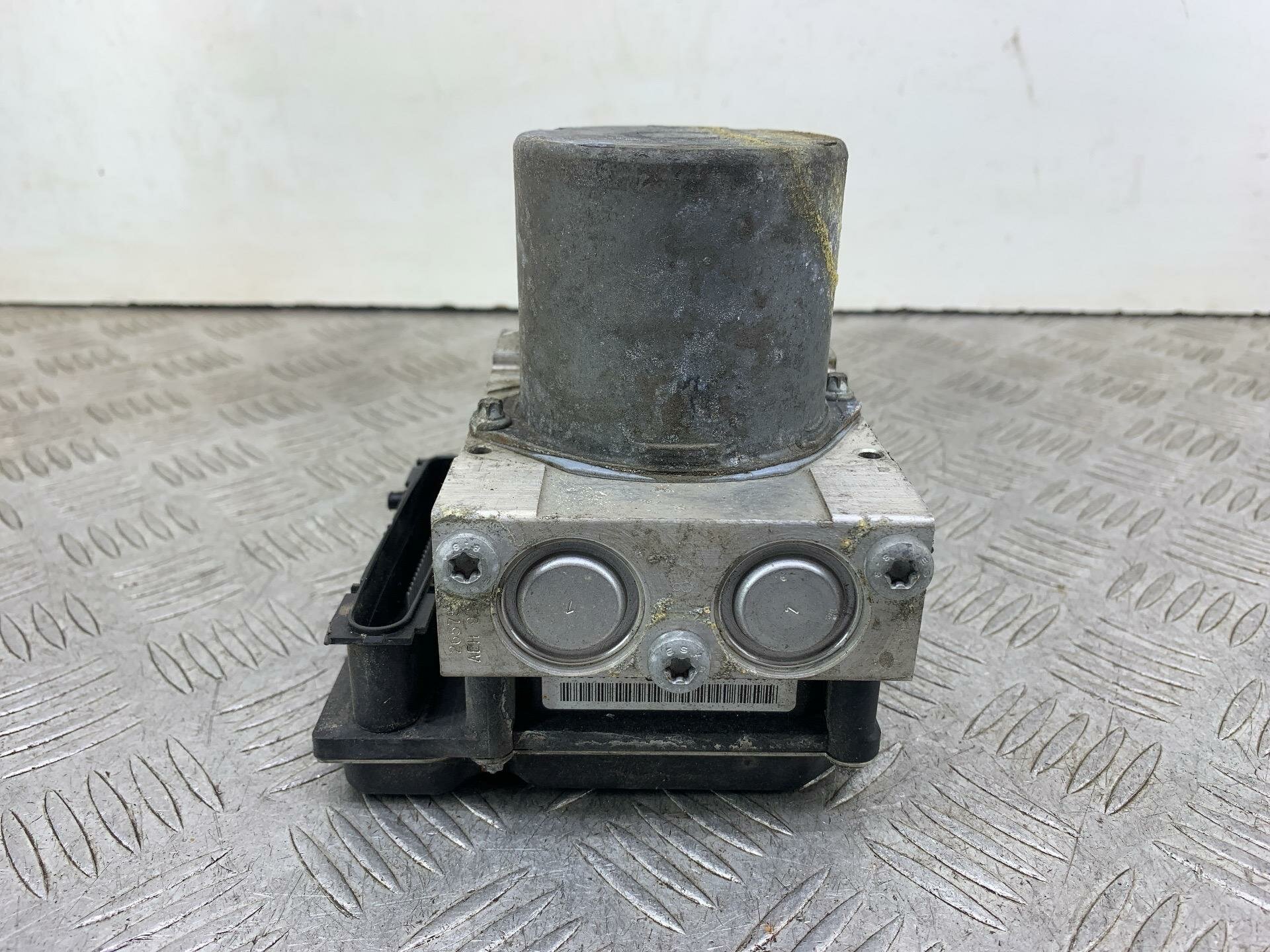 Блок ABS Volkswagen Crafter (2006 - 2011) A0014462589