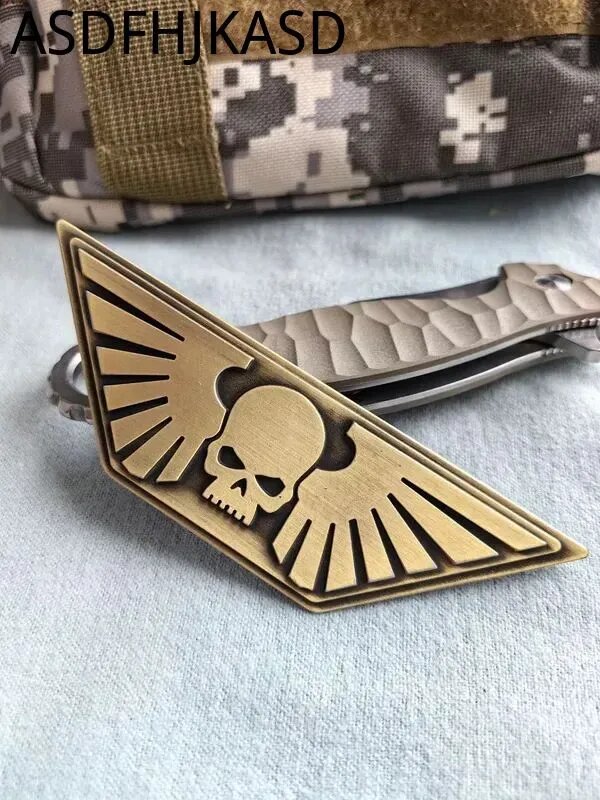 Патч металлический, на липучке "Череп Warhammer 40k" / ПВХ шеврон на одежду, сумку или рюкзак /