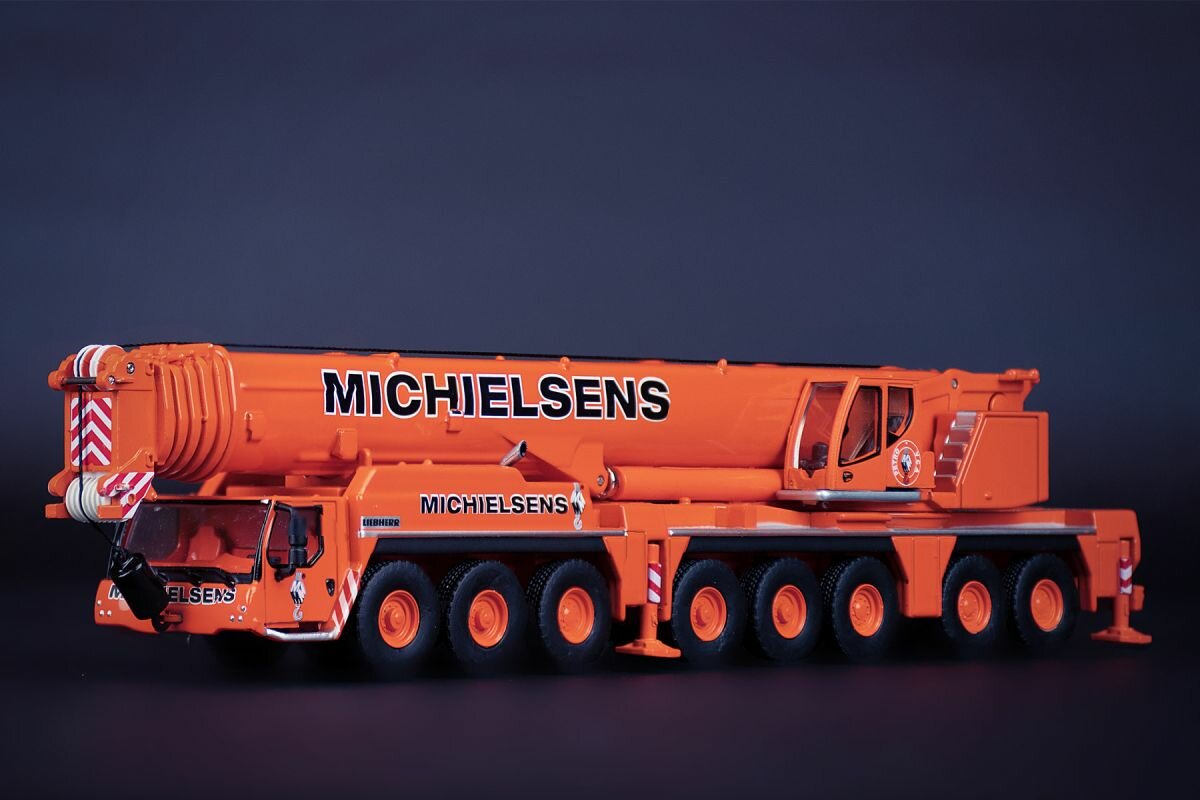 IMC 32-0145 Пропорциональная модель крана LIEBHERR LTM1450-8.1 от MICHIELSENS (1:87)