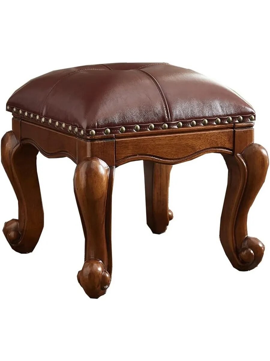 Низкий кожаный табурет