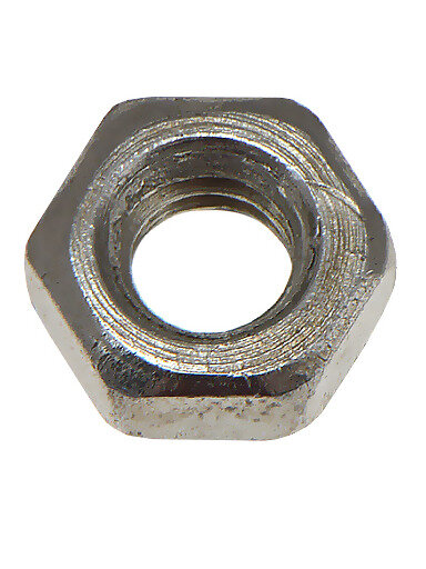 Гайка M4 ( 0000631028) для станка деревообрабатывающего ИНТЕРСКОЛ СМ-60/150