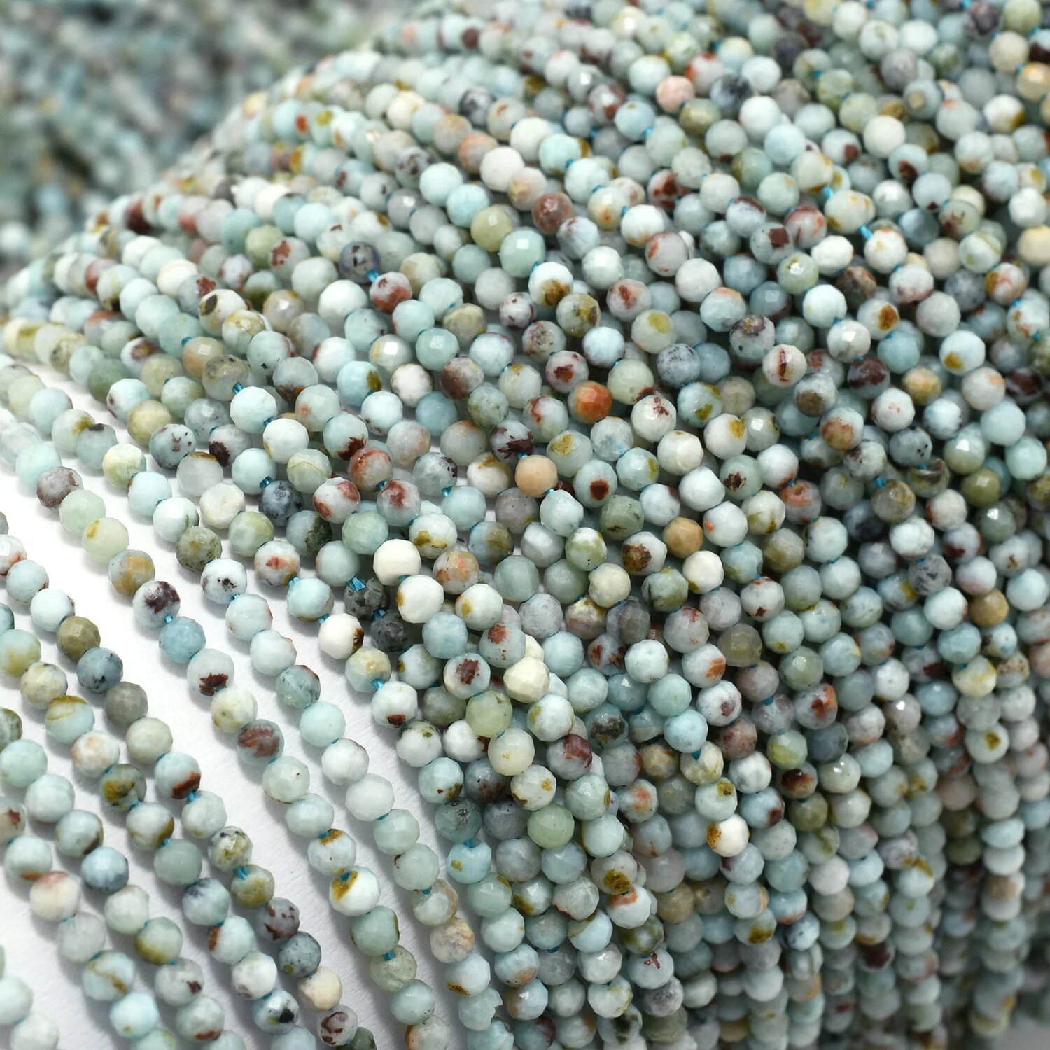 Бусины Ларимар GENUINSTONE 2.2 мм