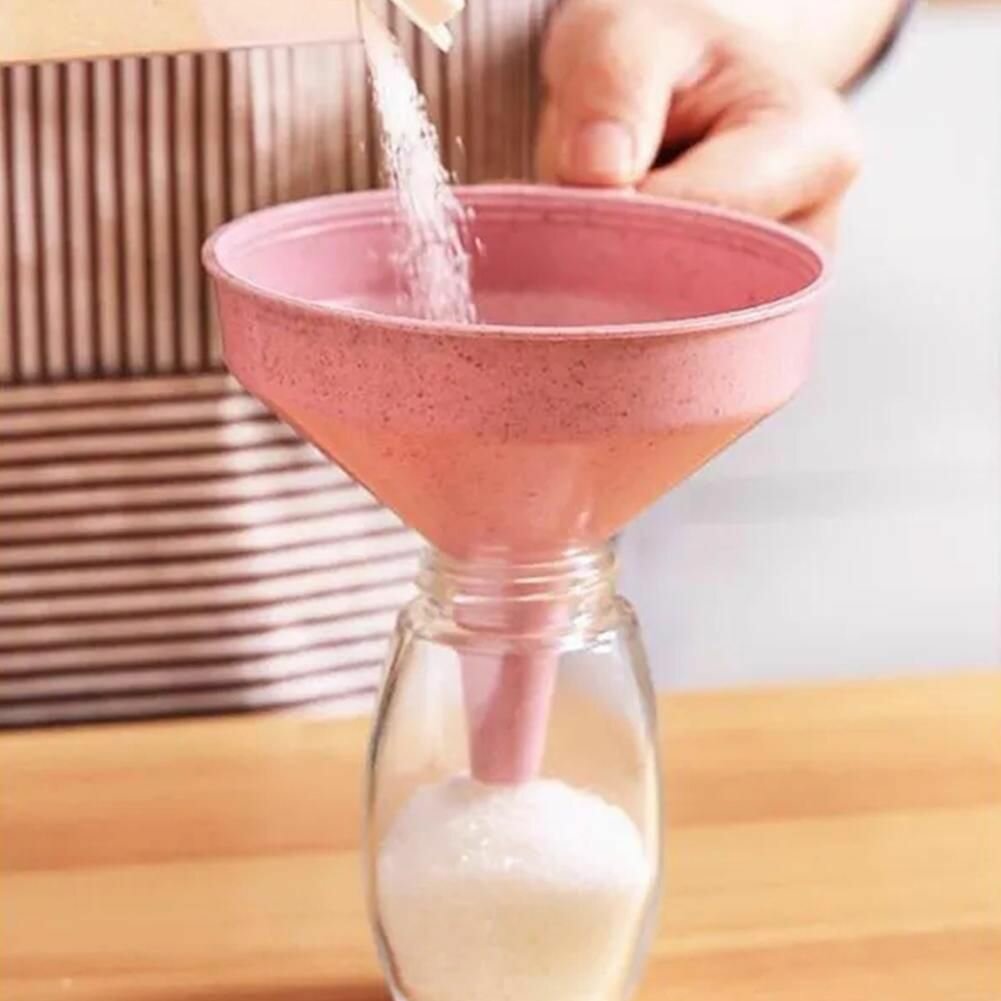 Кухонная воронка универсальная для бутылок и банок, 5.8*5.5 см