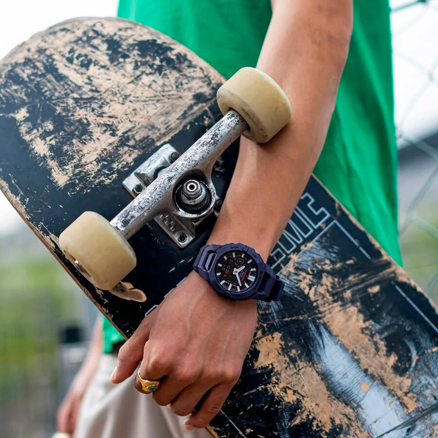 Наручные часы CASIO G-Shock, фиолетовый, черный — фото 1