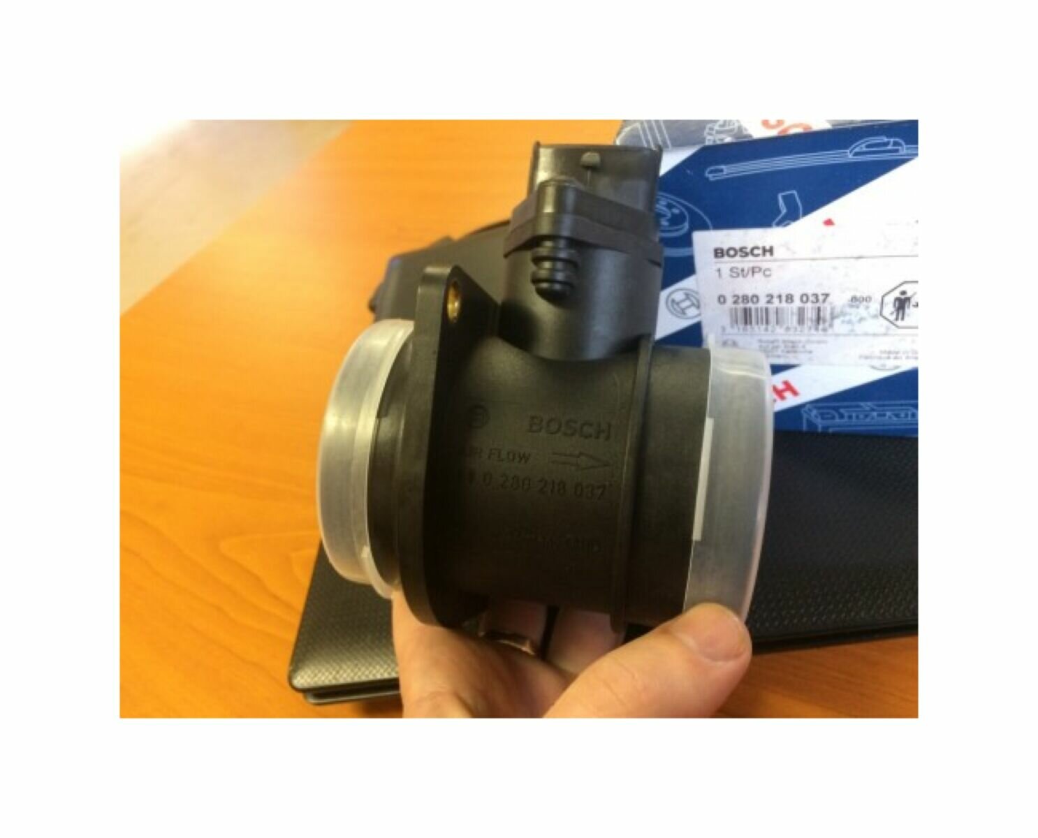 Датчик Массового Расхода Воздуха(Bosch 0 280 218 037)