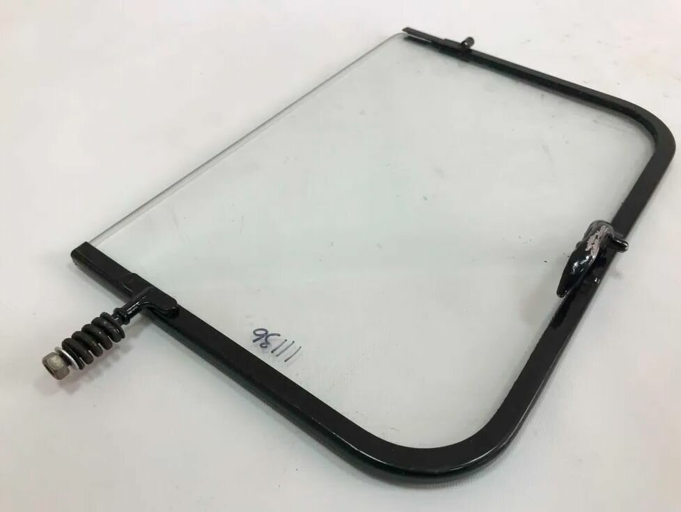 Форточка салонная в сборе правая УАЗ 452 (со стеклом)