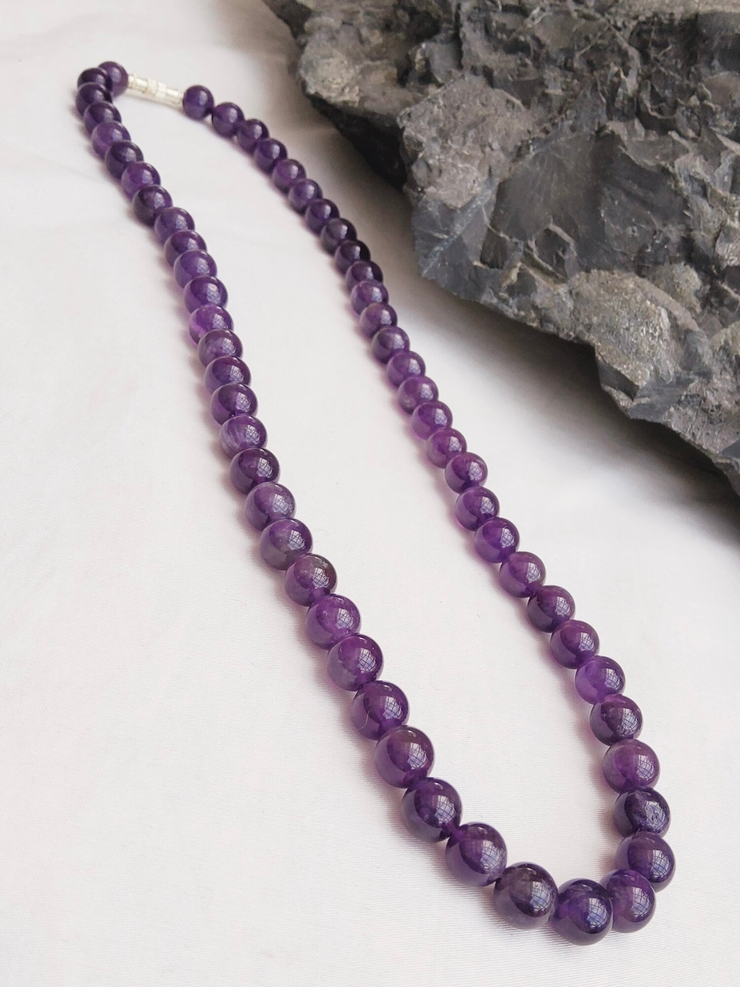 Бусы, аметист